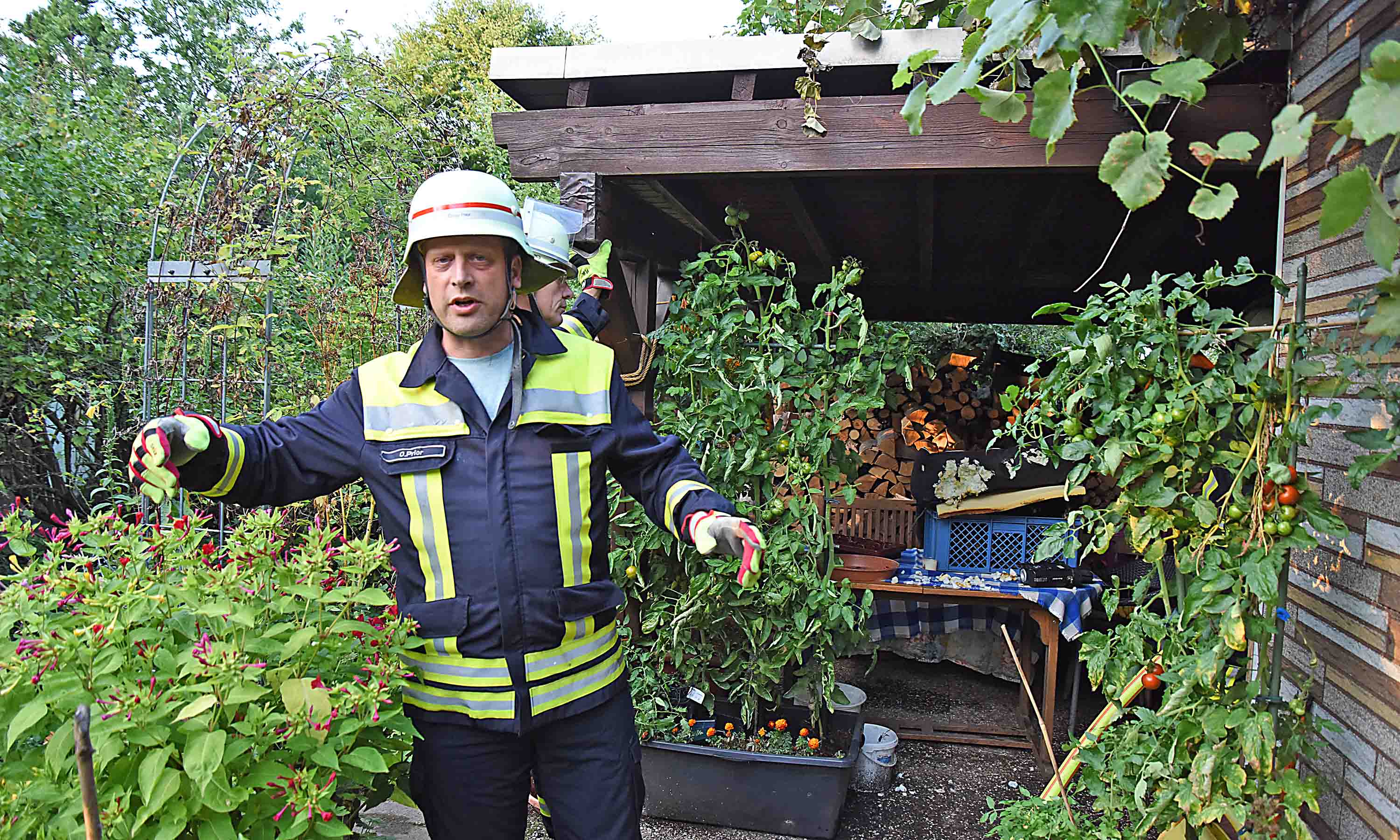 Feuer in Gartenhütte kommt Balverin teuer zu stehen – HÖNNE-ZEITUNG ...