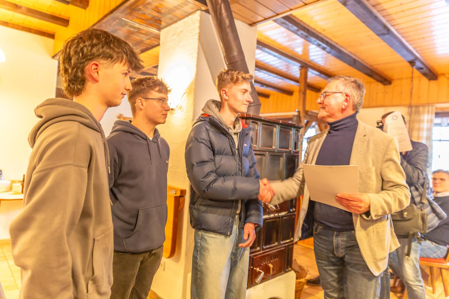 Verleihung des ersten Balver Bürgerpreises sorgt für strahlende ...